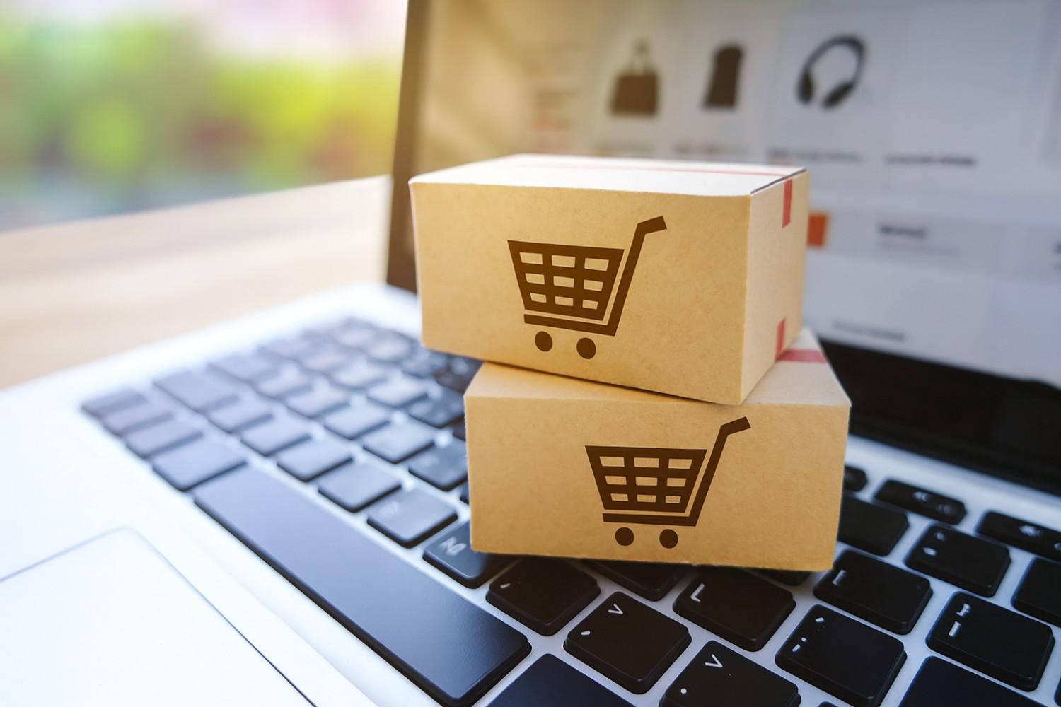 Building a DTC Website vs Marketplace